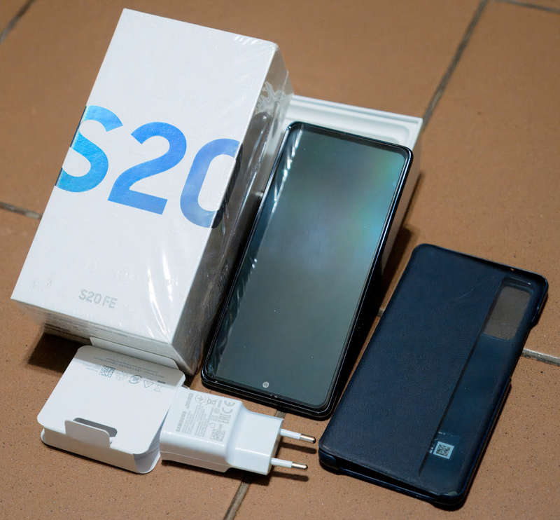 Samsung - Samsung Galaxy S20FE 128GB Dual Sim - Cloud Navy was sold for 4,000.00 on 22 Jun at 18 ...